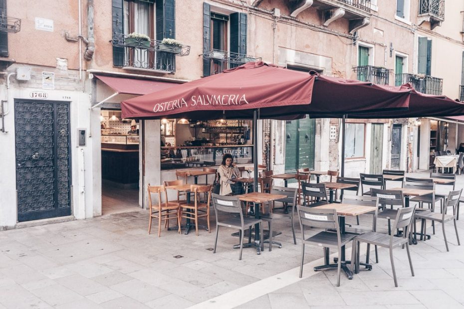 12 Best Cicchetti Bars in Venice