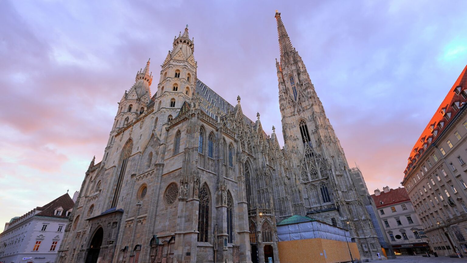 St. Stephen’s Cathedral Vienna (2026): Towers, Catacombs, Mass Times ...