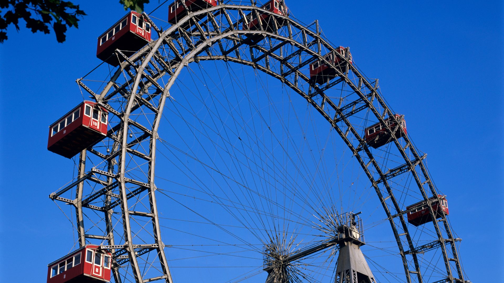 Romantic Vienna (2026): Sunset Spots, Waltz Evenings, Carriage Rides ...